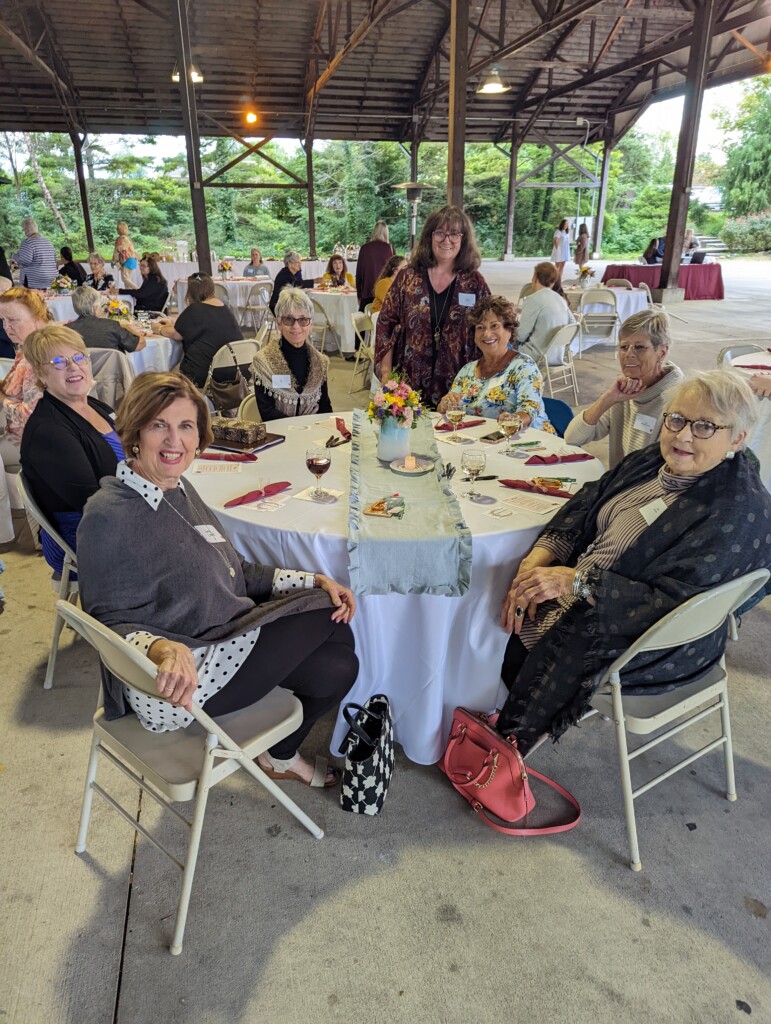 Apply for the Women’s Gala Grant | Henry County Community Foundation